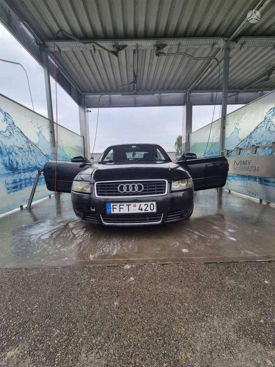 Black Audi Cabriolet 2002 in Prienai, with an engine capacity of 2.50 L and mileage of 418 thousand km for 2000 €, photo 9 on AUTOMOTO.COM.LV