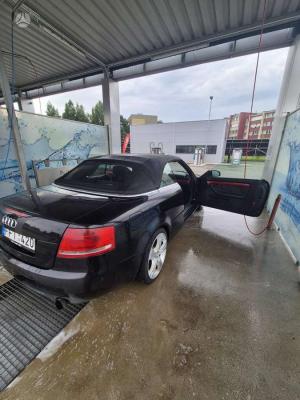 Black Audi Cabriolet 2002 in Prienai, with an engine capacity of 2.50 L and mileage of 418 thousand km for 2000 €, photo 11 on AUTOMOTO.COM.LV