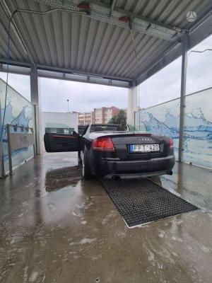 Black Audi Cabriolet 2002 in Prienai, with an engine capacity of 2.50 L and mileage of 418 thousand km for 2000 €, photo 12 on AUTOMOTO.COM.LV