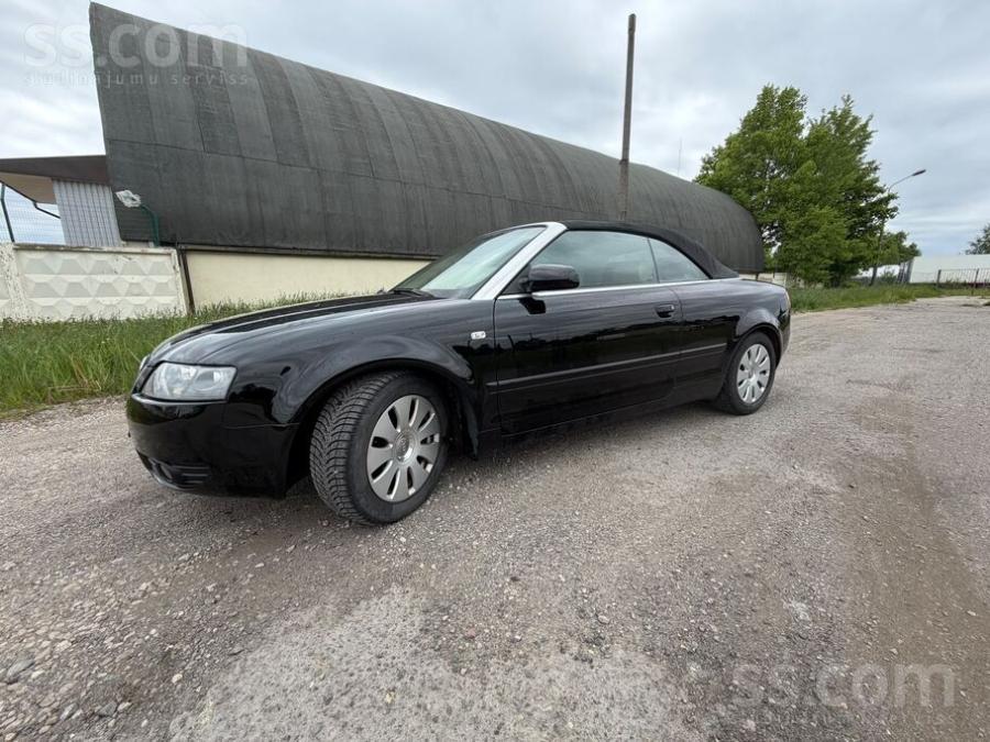 Черный Ауди Cabriolet 2003 в Огре, объемом двигателя 3.00 л и пробегом 0 тыс. км за 4440 €, фото 4 на AUTOMOTO.COM.LV