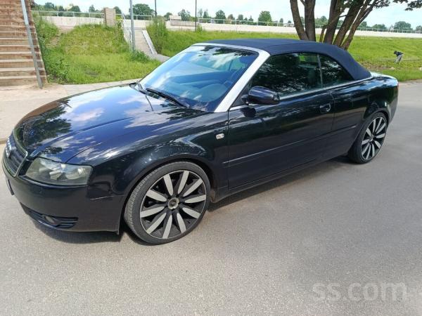 Melns Audi Cabriolet 2004 Jēkabpils, ar dzinēja tilpumu 2.50 L un nobraukumu 306 tūkst. km par 3750 €, foto 9 vietnē AUTOMOTO.COM.LV
