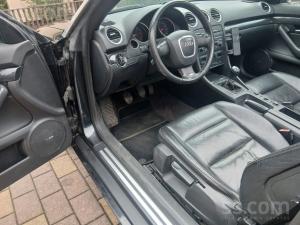 Black Audi Cabriolet 2004 in Ogre, with an engine capacity of 2.50 L and mileage of 253 thousand km for 3200 €, photo 7 on AUTOMOTO.COM.LV