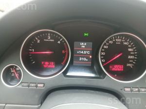 Black Audi Cabriolet 2004 in Ogre, with an engine capacity of 2.50 L and mileage of 253 thousand km for 3200 €, photo 12 on AUTOMOTO.COM.LV
