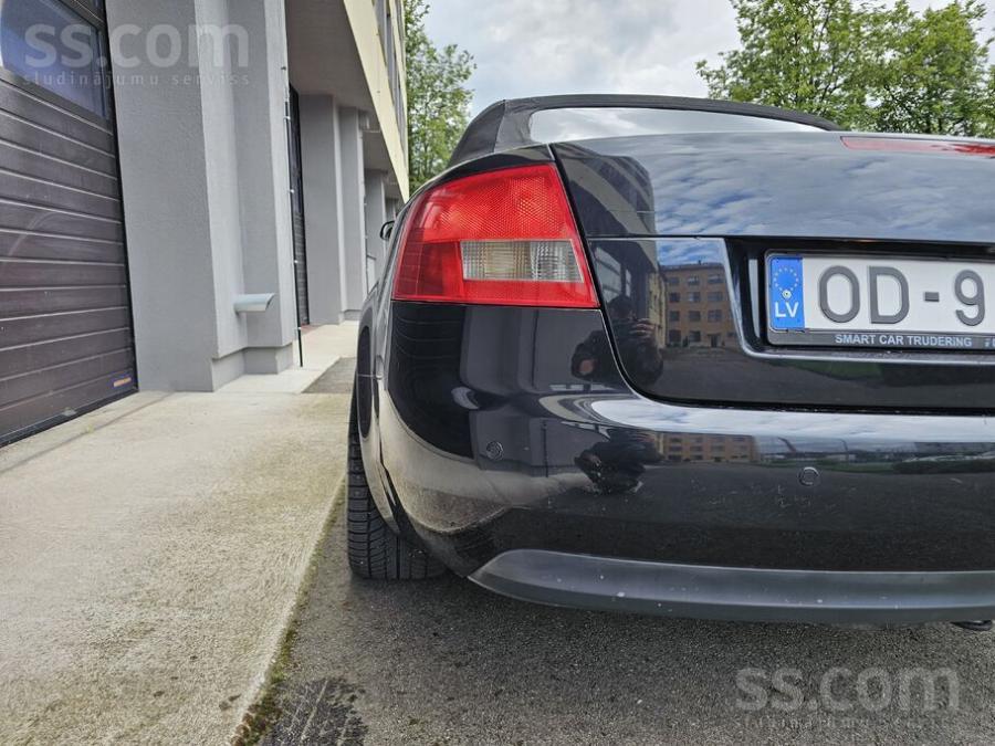 Black Audi Cabriolet 2005 in Jelgava, with an engine capacity of 2.50 L and mileage of 322 thousand km for 3495 €, photo 11 on AUTOMOTO.COM.LV