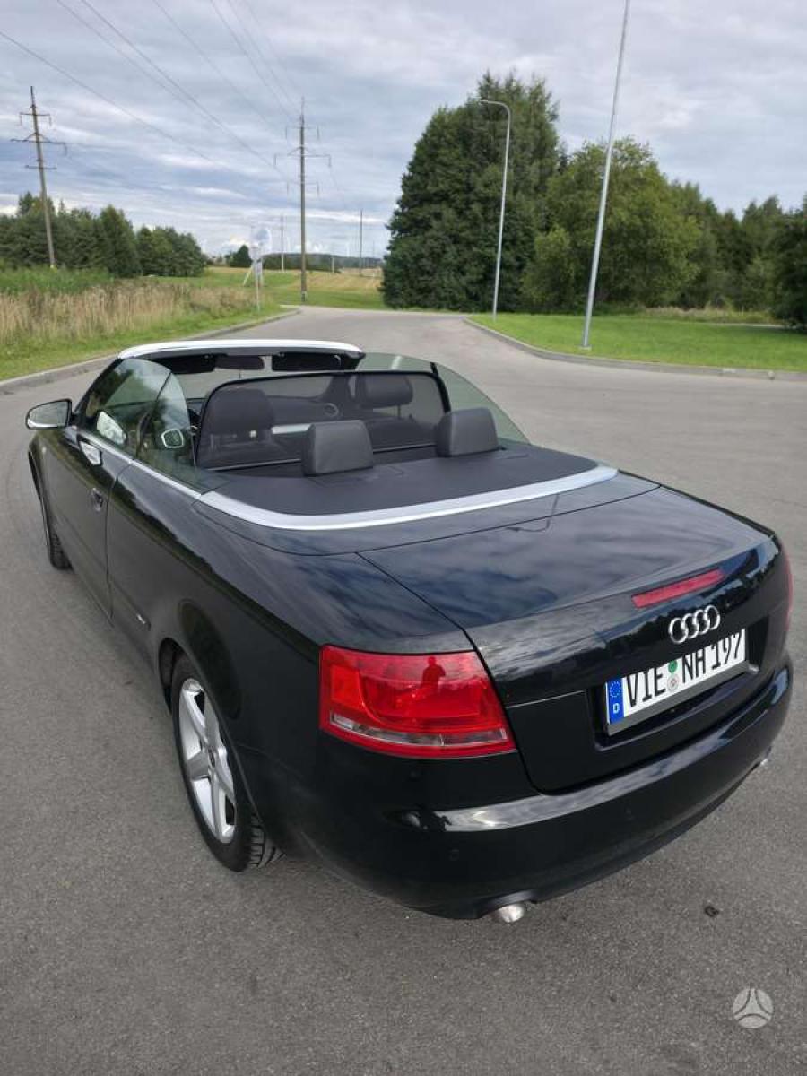 Melns Audi Cabriolet 2008 Klaipėda, ar dzinēja tilpumu 0.00 L un nobraukumu 270 tūkst. km par 5999 €, foto 4 vietnē AUTOMOTO.COM.LV