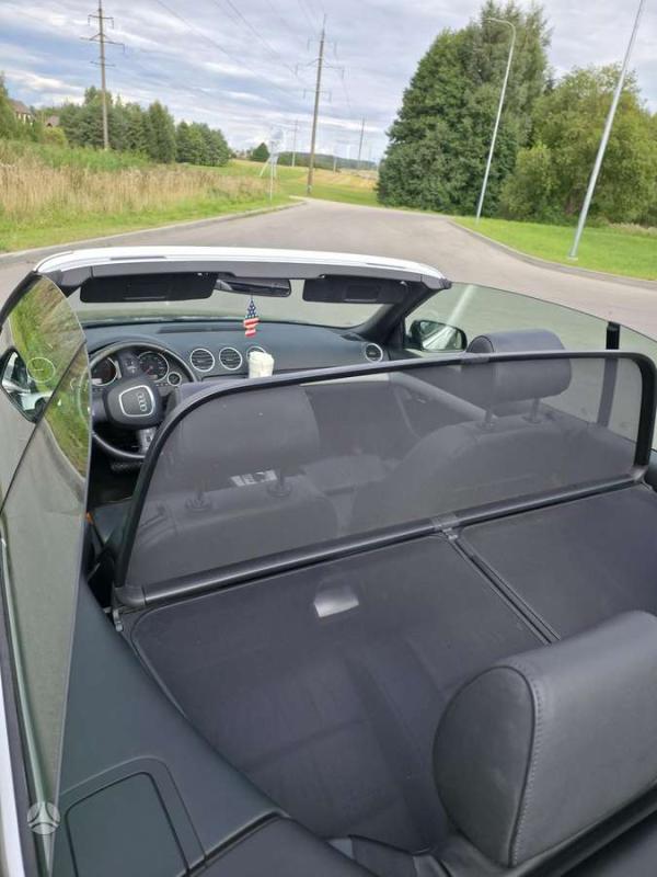 Черный Ауди Cabriolet 2008 в Клайпеда, объемом двигателя 0.00 л и пробегом 270 тыс. км за 5999 €, фото 7 на AUTOMOTO.COM.LV