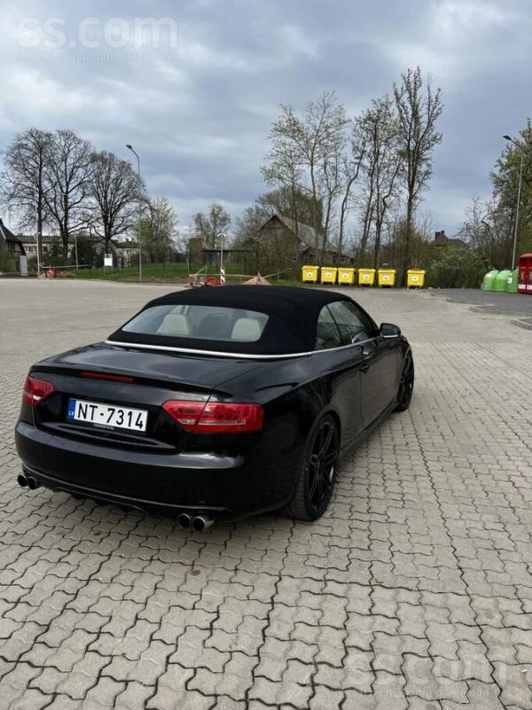 Черный Ауди Cabriolet 2009 в Салдус, объемом двигателя 3.00 л и пробегом 238 тыс. км за 11000 €, фото 4 на AUTOMOTO.COM.LV