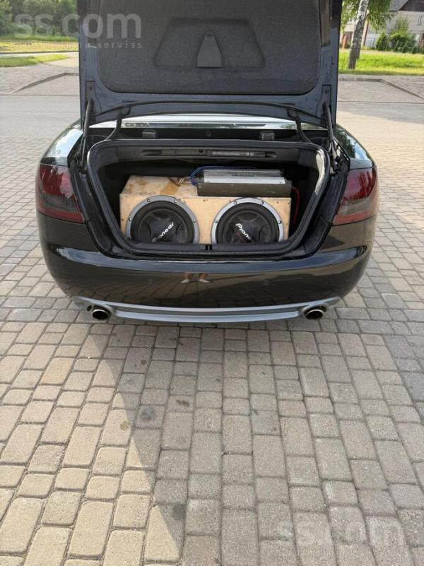 Black Audi Cabriolet 2003 in Rezekne, with an engine capacity of 2.50 L and mileage of 250 thousand km for 4250 €, photo 5 on AUTOMOTO.COM.LV