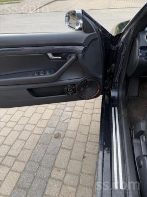 Black Audi Cabriolet 2003 in Rezekne, with an engine capacity of 2.50 L and mileage of 250 thousand km for 4250 €, photo 12 on AUTOMOTO.COM.LV