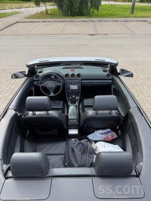 Black Audi Cabriolet 2003 in Rezekne, with an engine capacity of 2.50 L and mileage of 250 thousand km for 4250 €, photo 14 on AUTOMOTO.COM.LV