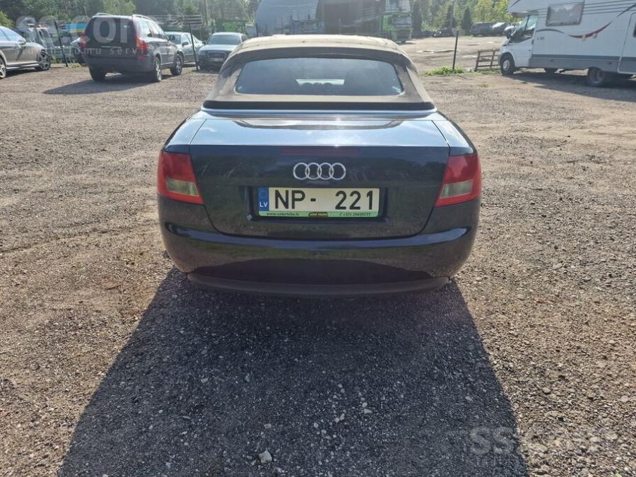 Black Audi Cabriolet 2004 in Riga, with an engine capacity of 2.50 L and mileage of 280 thousand km for 2500 €, photo 7 on AUTOMOTO.COM.LV