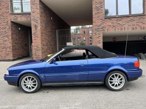 Zils Audi Cabriolet 1994 Viļņa, ar dzinēja tilpumu 2.77 L un nobraukumu 153 tūkst. km par 5800 €, foto 10 vietnē AUTOMOTO.COM.LV