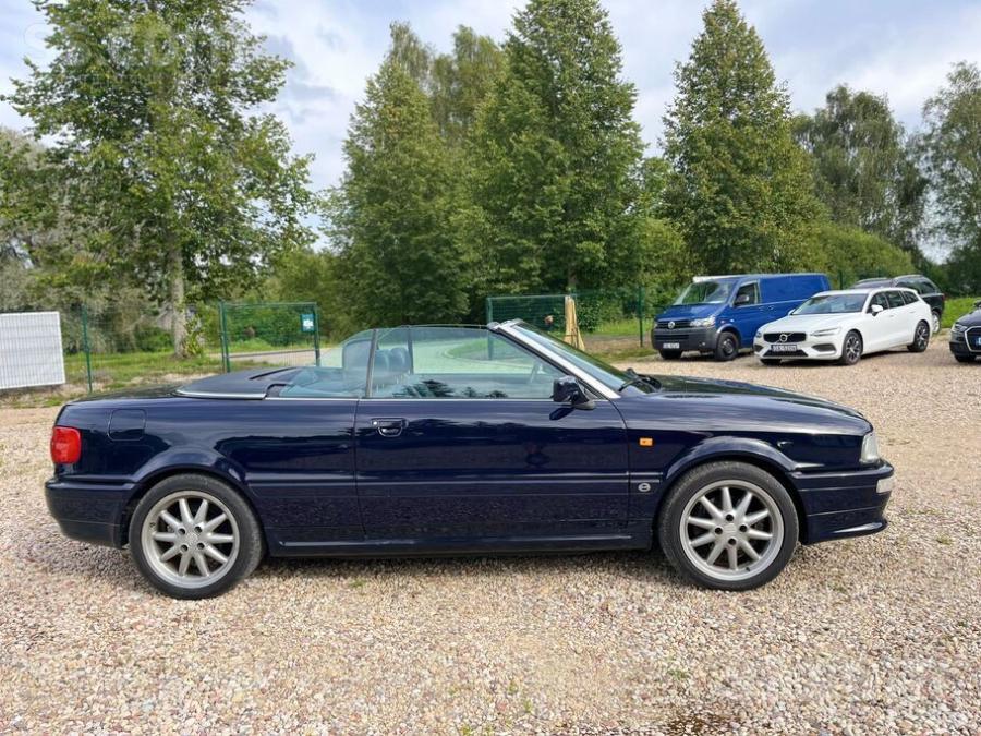 Zils Audi Cabriolet 1996 Kuldīga, ar dzinēja tilpumu 1.90 L un nobraukumu 260 tūkst. km par 6590 €, foto 6 vietnē AUTOMOTO.COM.LV