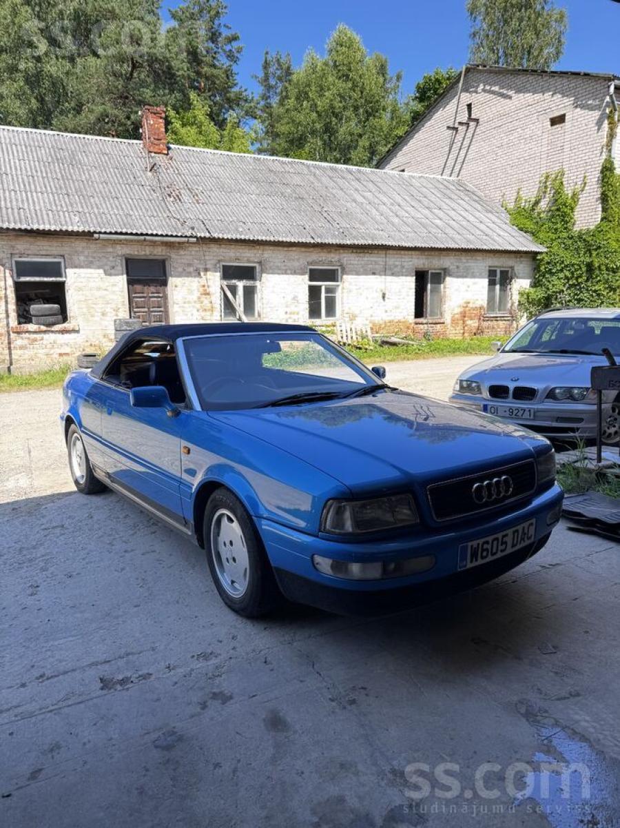 Zils Audi Cabriolet 2000 Krāslava, ar dzinēja tilpumu 1.80 L un nobraukumu 247 tūkst. km par 3000 €, foto 1 vietnē AUTOMOTO.COM.LV