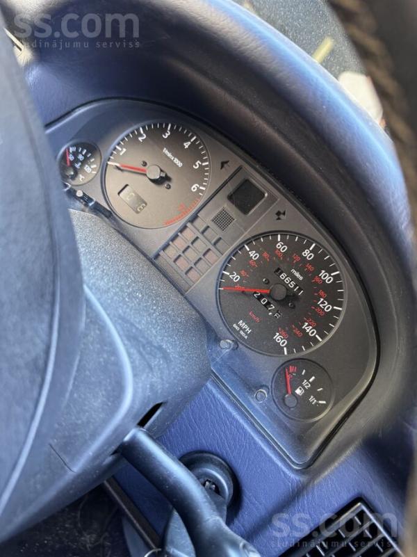 Zils Audi Cabriolet 2000 Krāslava, ar dzinēja tilpumu 1.80 L un nobraukumu 247 tūkst. km par 3000 €, foto 4 vietnē AUTOMOTO.COM.LV