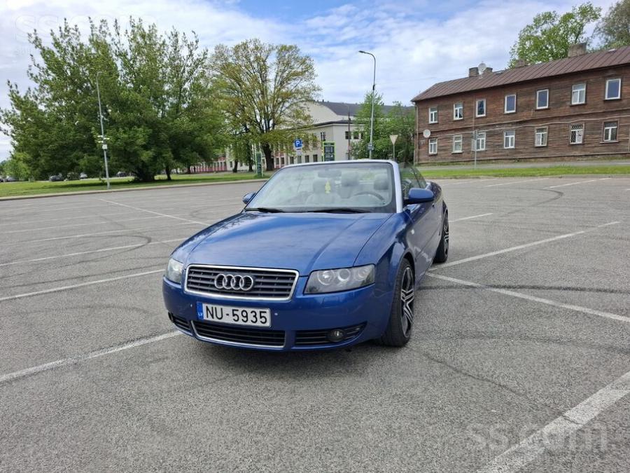 Zils Audi Cabriolet 2002 Rīga, ar dzinēja tilpumu 2.40 L un nobraukumu 323 tūkst. km par 4200 €, foto 7 vietnē AUTOMOTO.COM.LV