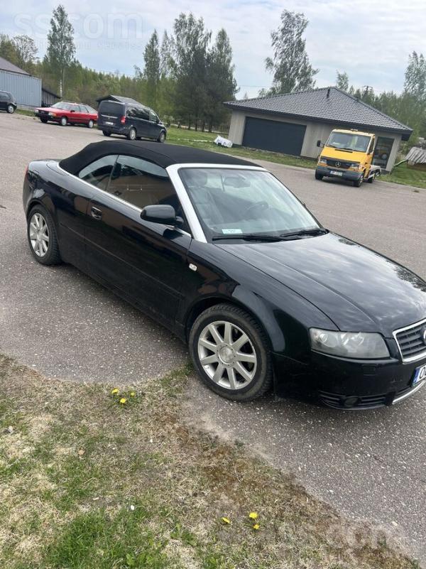 Zils Audi Cabriolet 2005 Limbaži, ar dzinēja tilpumu 1.80 L un nobraukumu 208 tūkst. km par 3600 €, foto 1 vietnē AUTOMOTO.COM.LV