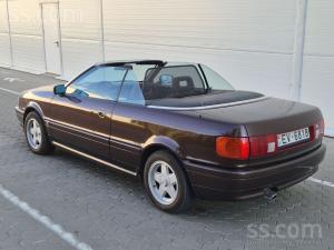 Brūns Audi Cabriolet 1992 Rīga, ar dzinēja tilpumu 2.30 L un nobraukumu 171 tūkst. km par 4950 €, foto 3 vietnē AUTOMOTO.COM.LV