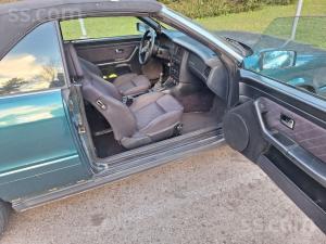 Green Audi Cabriolet 1992 in Riga, with an engine capacity of 2.30 L and mileage of 264 thousand km for 3900 €, photo 12 on AUTOMOTO.COM.LV