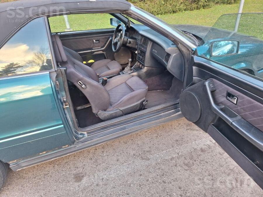 Green Audi Cabriolet 1992 in Riga, with an engine capacity of 2.30 L and mileage of 264 thousand km for 3900 €, photo 12 on AUTOMOTO.COM.LV