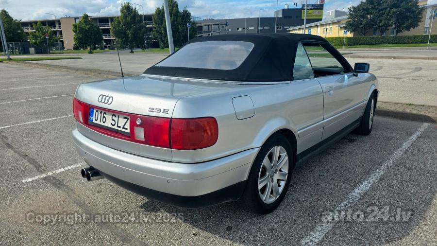 Pelēks Audi Cabriolet 1993 Tallina, ar dzinēja tilpumu 2.30 L un nobraukumu 0 tūkst. km par 4400 €, foto 6 vietnē AUTOMOTO.COM.LV