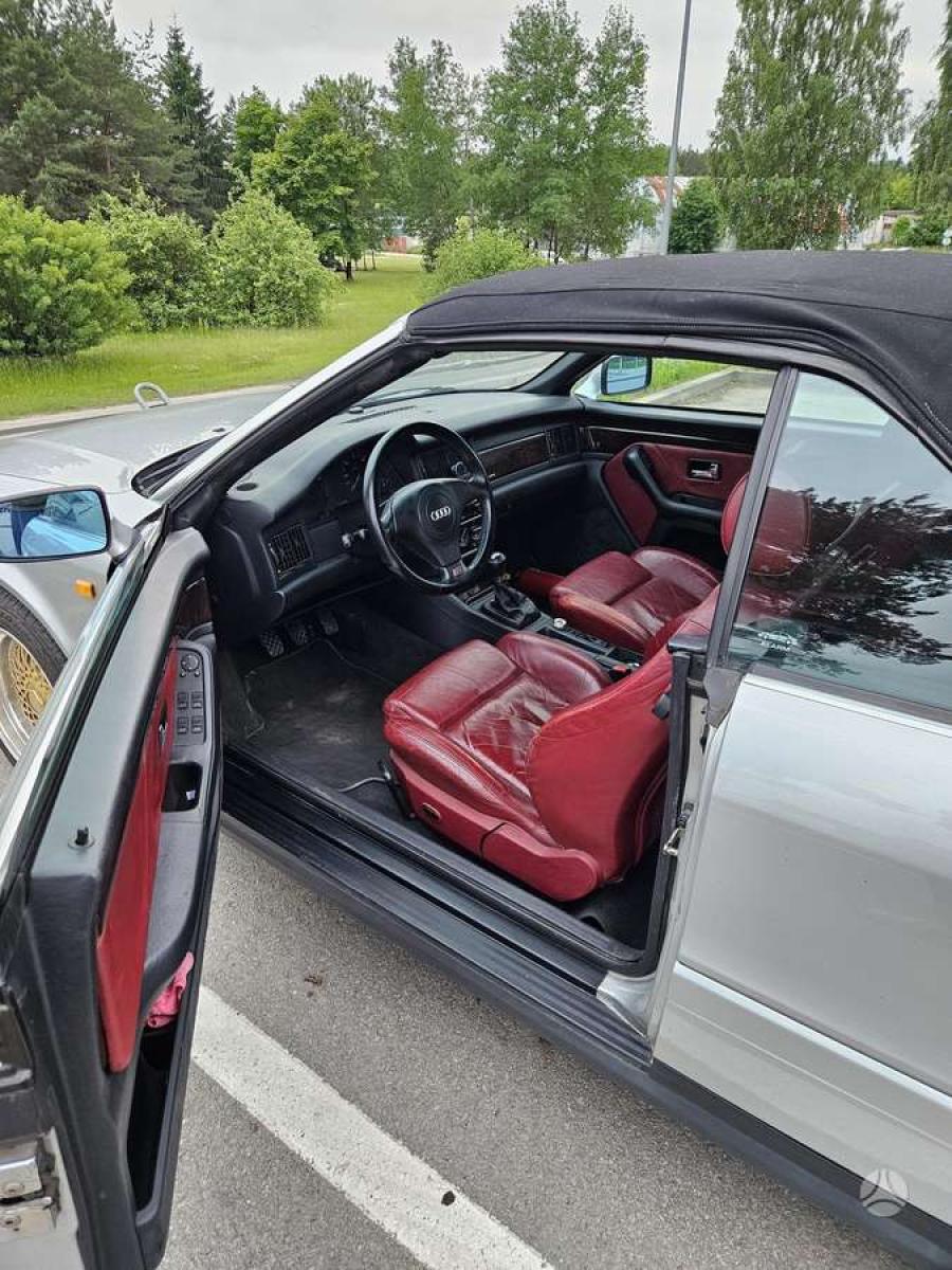 Grey Audi Cabriolet 1999 in Vilnius, with an engine capacity of 2.60 L and mileage of 183 thousand km for 5900 €, photo 6 on AUTOMOTO.COM.LV