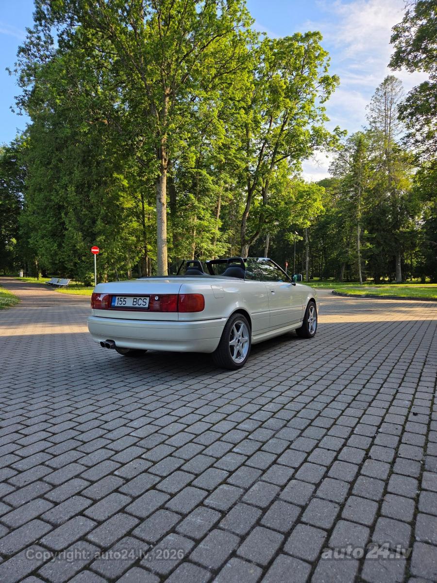White Audi Cabriolet 1995 in Tallinn, with an engine capacity of 2.60 L and mileage of 0 thousand km for 4600 €, photo 3 on AUTOMOTO.COM.LV