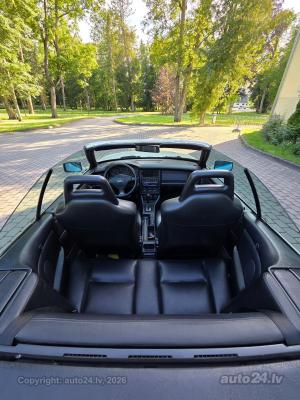 White Audi Cabriolet 1995 in Tallinn, with an engine capacity of 2.60 L and mileage of 0 thousand km for 4600 €, photo 9 on AUTOMOTO.COM.LV