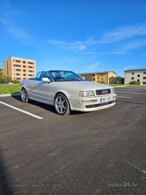 White Audi Cabriolet 1995 in Tallinn, with an engine capacity of 2.60 L and mileage of 0 thousand km for 4600 €, photo 13 on AUTOMOTO.COM.LV