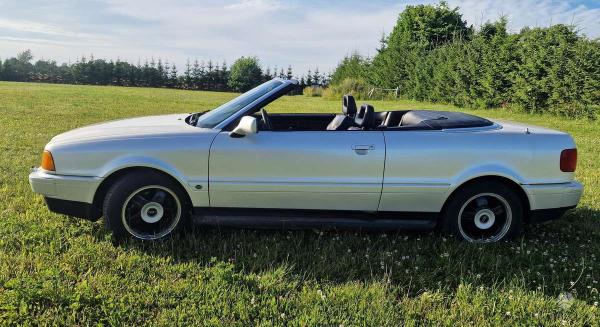 Balts Audi Cabriolet 1994 Klaipėda, ar dzinēja tilpumu 2.80 L un nobraukumu 90 tūkst. km par 4200 €, foto 4 vietnē AUTOMOTO.COM.LV
