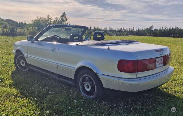 Balts Audi Cabriolet 1994 Klaipėda, ar dzinēja tilpumu 2.80 L un nobraukumu 90 tūkst. km par 4200 €, foto 5 vietnē AUTOMOTO.COM.LV