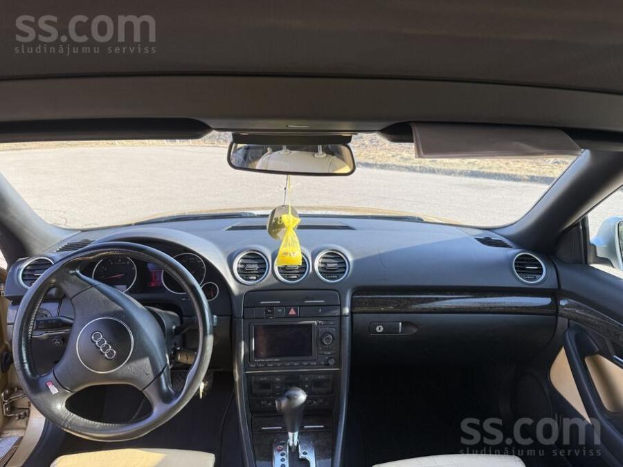 Желтый Ауди Cabriolet 2002 в Огре, объемом двигателя 3.00 л и пробегом 89 тыс. км за 4000 €, фото 14 на AUTOMOTO.COM.LV