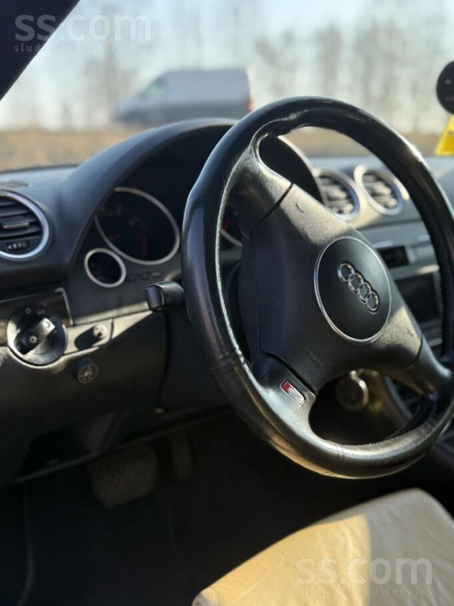 Желтый Ауди Cabriolet 2002 в Огре, объемом двигателя 3.00 л и пробегом 89 тыс. км за 4000 €, фото 15 на AUTOMOTO.COM.LV