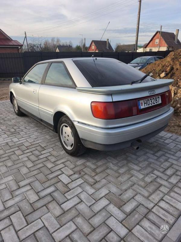 Grey Audi Coupe 1990 in Vilnius, with an engine capacity of 1.98 L and mileage of 230 thousand km for 3700 €, photo 2 on AUTOMOTO.COM.LV
