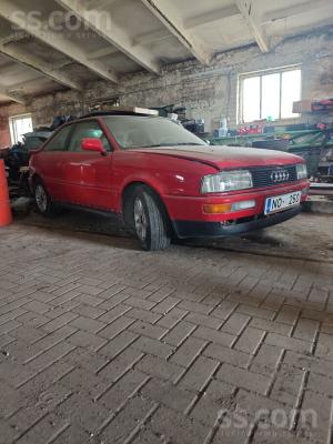 Sarkans Audi Coupe 1989 Liepāja, ar dzinēja tilpumu 2.30 L un nobraukumu 215 tūkst. km par 4260 €, foto  vietnē AUTOMOTO.COM.LV