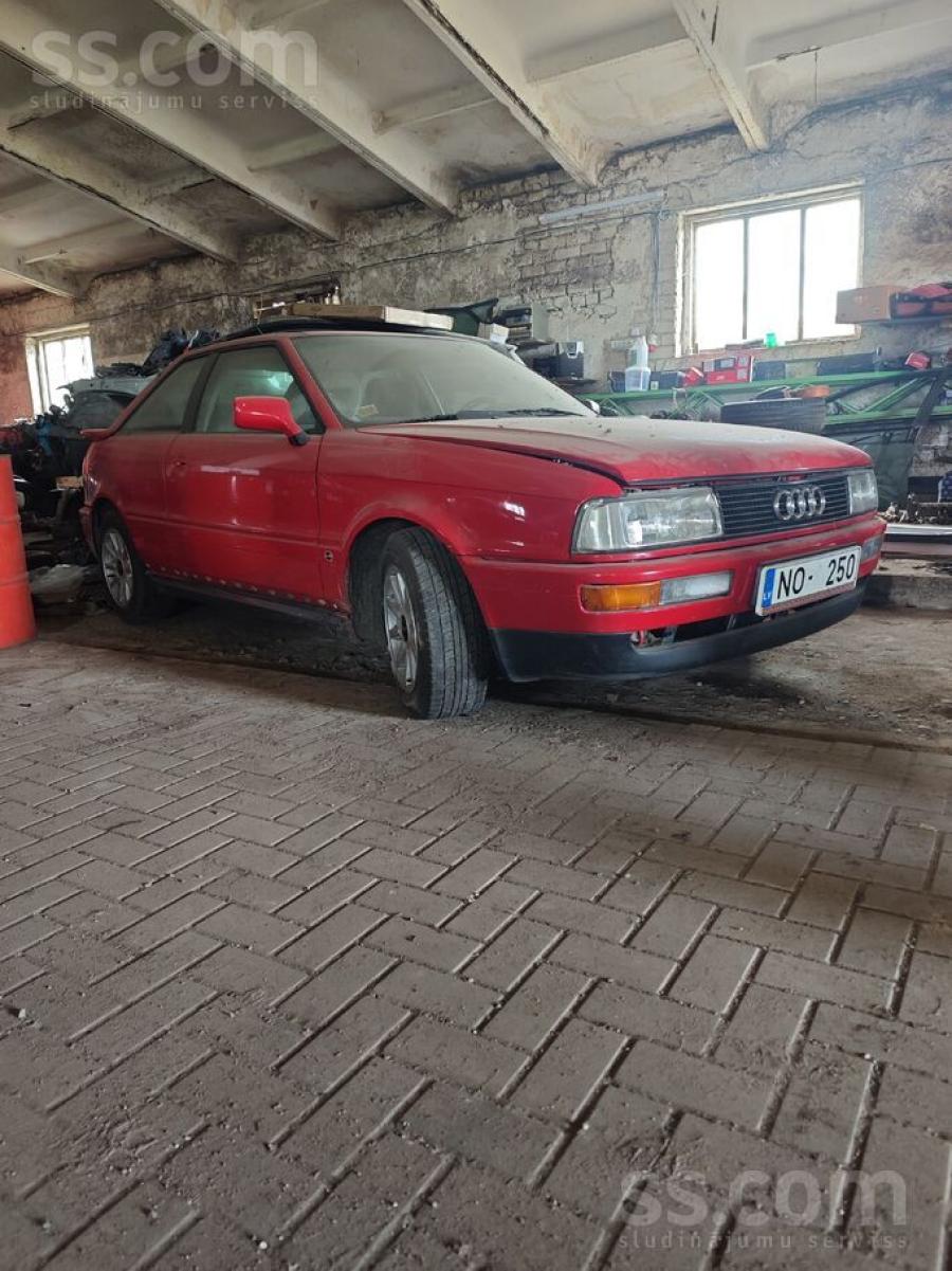 Sarkans Audi Coupe 1989 Liepāja, ar dzinēja tilpumu 2.30 L un nobraukumu 215 tūkst. km par 4260 €, foto 1 vietnē AUTOMOTO.COM.LV