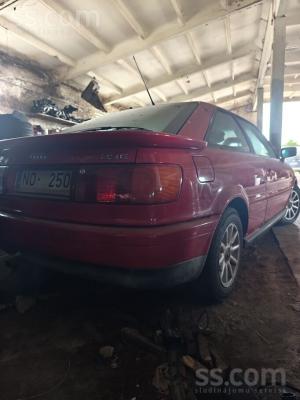 Sarkans Audi Coupe 1989 Liepāja, ar dzinēja tilpumu 2.30 L un nobraukumu 215 tūkst. km par 4260 €, foto 8 vietnē AUTOMOTO.COM.LV