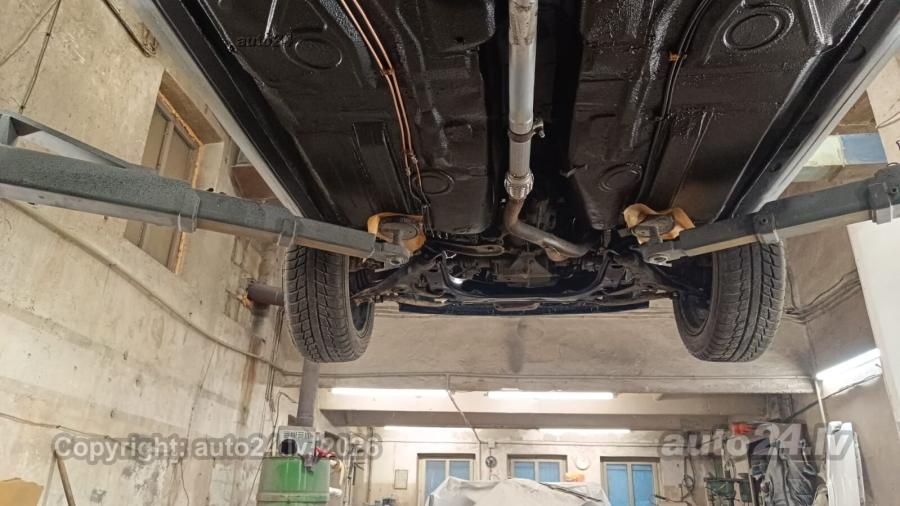 Balts Audi Coupe 1987 Rīga, ar dzinēja tilpumu 0.00 L un nobraukumu 373 tūkst. km par 3300 €, foto 4 vietnē AUTOMOTO.COM.LV