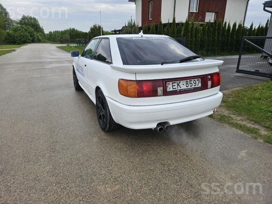 Balts Audi Coupe 1989 Rīga, ar dzinēja tilpumu 2.10 L un nobraukumu 300 tūkst. km par 5000 €, foto 4 vietnē AUTOMOTO.COM.LV