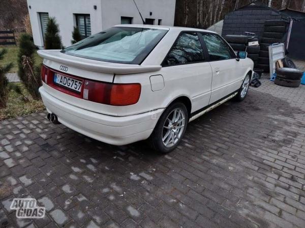 White Audi Coupe 1990 in Vilnius, with an engine capacity of 2.00 L and mileage of 260 thousand km for 2500 €, photo 3 on AUTOMOTO.COM.LV
