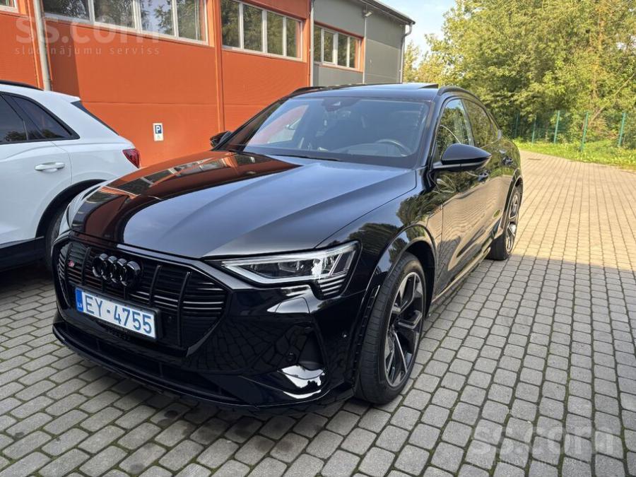Melns Audi E-Tron 2022 Rīga, ar dzinēja tilpumu 0.00 L un nobraukumu 47 tūkst. km par 43000 €, foto 3 vietnē AUTOMOTO.COM.LV