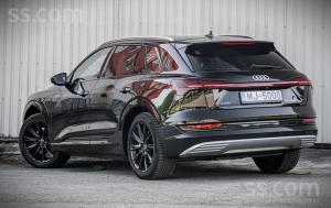 Melns Audi E-Tron 2019 Rīga, ar dzinēja tilpumu 0.00 L un nobraukumu 83 tūkst. km par 25990 €, foto 3 vietnē AUTOMOTO.COM.LV