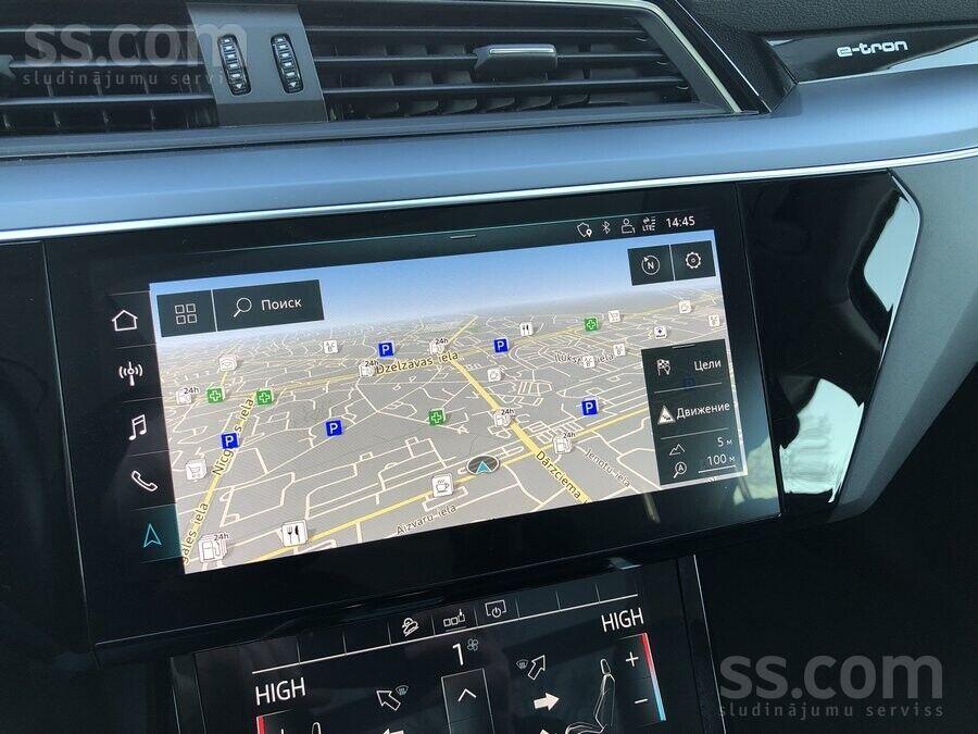 Black Audi E-Tron 2019 in Riga, with an engine capacity of 0.00 L and mileage of 167 thousand km for 19950 €, photo 15 on AUTOMOTO.COM.LV