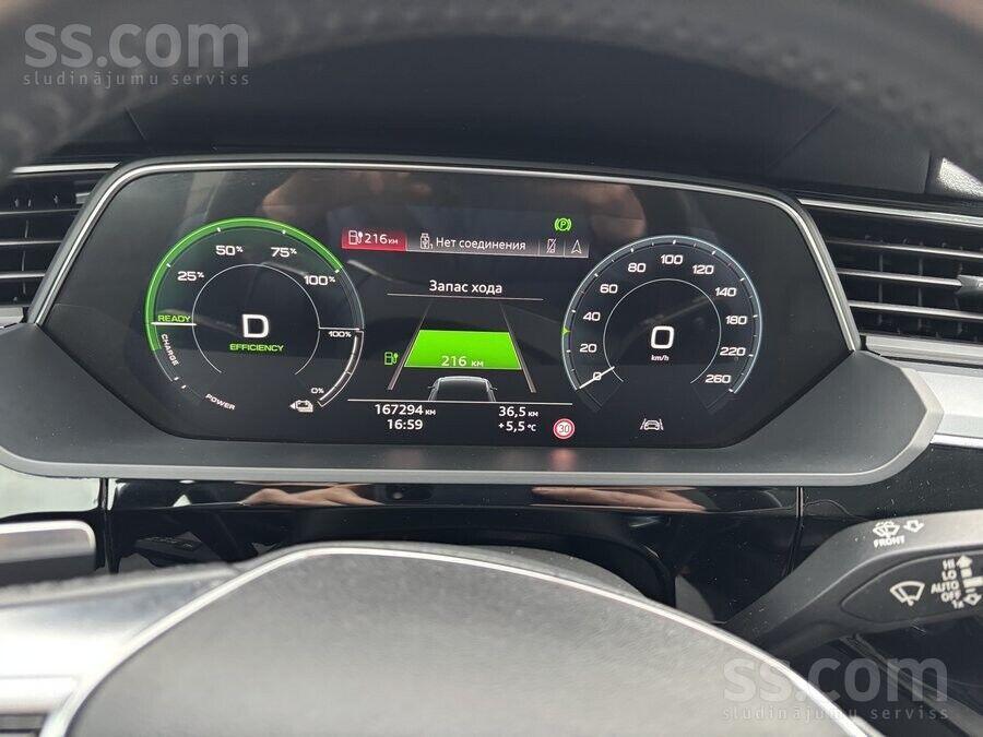 Black Audi E-Tron 2019 in Riga, with an engine capacity of 0.00 L and mileage of 167 thousand km for 19950 €, photo 19 on AUTOMOTO.COM.LV