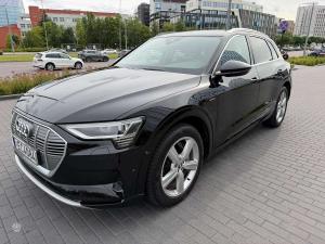 Black Audi E-Tron 2019 in Salcininkai, with an engine capacity of 0.00 L and mileage of 170 thousand km for 22800 €, photo 14 on AUTOMOTO.COM.LV