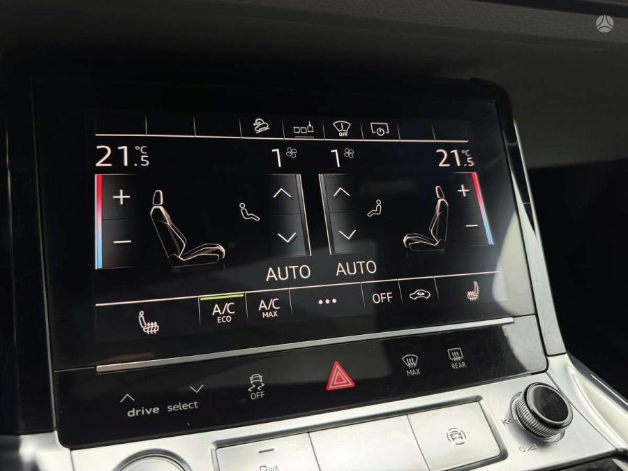 Black Audi E-Tron 2019 in Kaunas, with an engine capacity of 0.00 L and mileage of 185 thousand km for 21500 €, photo 19 on AUTOMOTO.COM.LV
