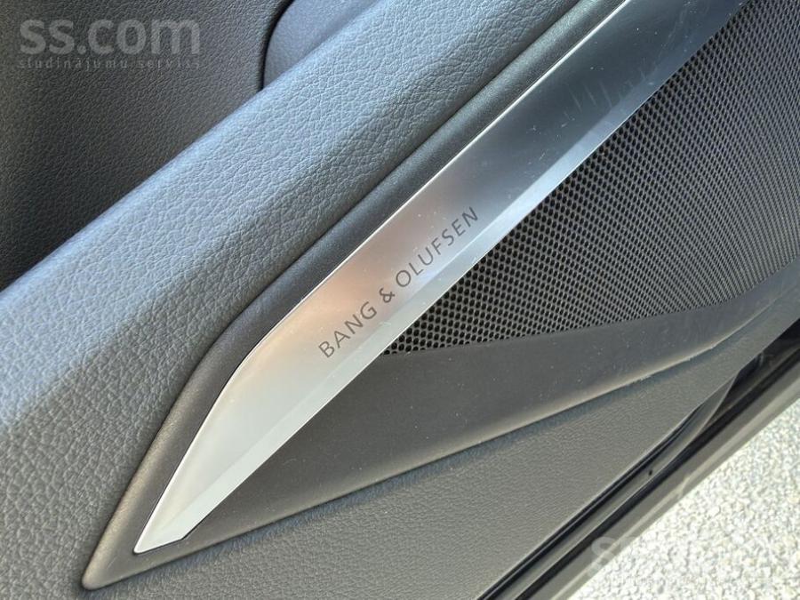 Black Audi E-Tron 2019 in Riga, with an engine capacity of 0.00 L and mileage of 0 thousand km for 26450 €, photo 11 on AUTOMOTO.COM.LV