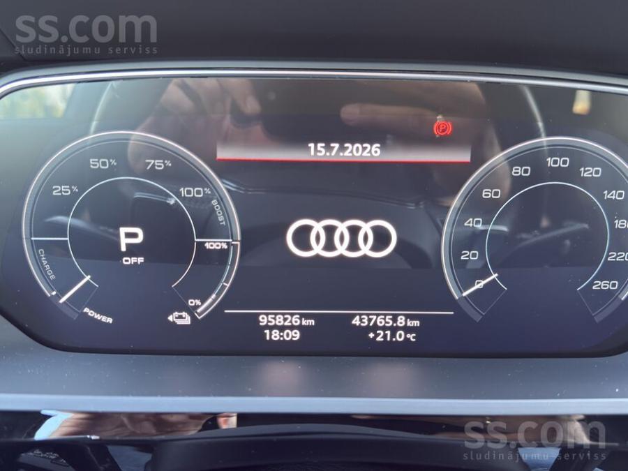Black Audi E-Tron 2019 in Riga, with an engine capacity of 0.00 L and mileage of 0 thousand km for 26450 €, photo 13 on AUTOMOTO.COM.LV