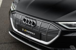 Melns Audi E-Tron 2019 Viļņa, ar dzinēja tilpumu 0.00 L un nobraukumu 84 tūkst. km par 28900 €, foto 5 vietnē AUTOMOTO.COM.LV