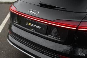 Melns Audi E-Tron 2019 Viļņa, ar dzinēja tilpumu 0.00 L un nobraukumu 84 tūkst. km par 28900 €, foto 13 vietnē AUTOMOTO.COM.LV